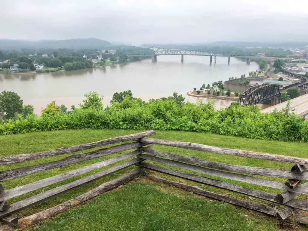 Parkersburg view over the Ohio River - The Epicurean Traveler